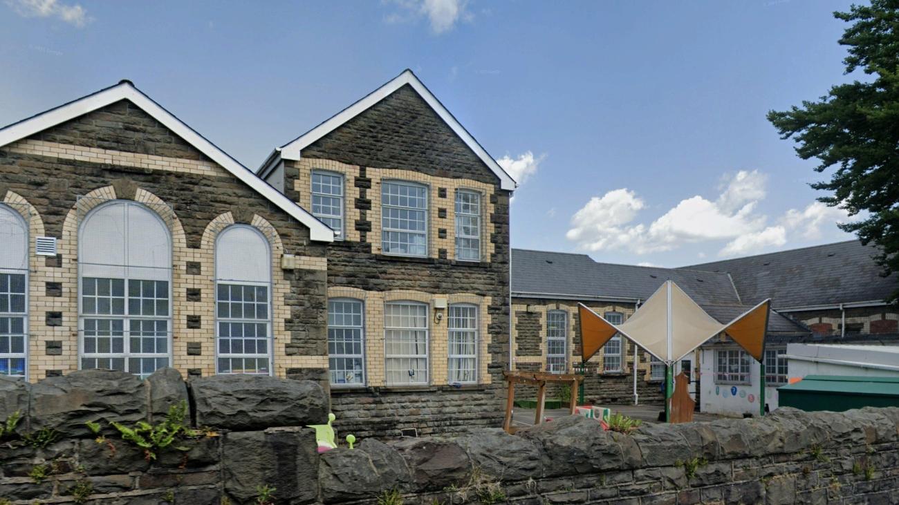 From classrooms to libraries, Merthyr Tydfil goes greener | Salix Finance